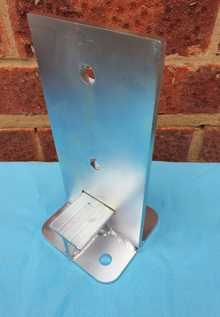INTERNAL FENCE POST T-BAR , ELEVATED T-Blade Connector FOOT/ SUPPORT ...