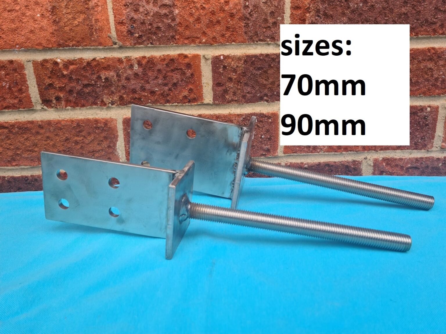 POST SUPPORTS - A.D.N.A COMPONENTS